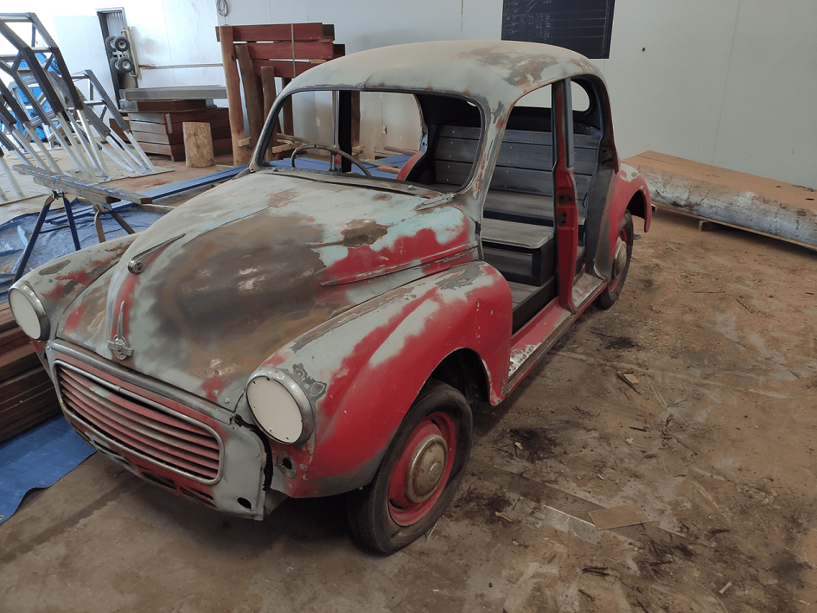 Repurposed Car Play Feature | Jarrah Interior | VRI
